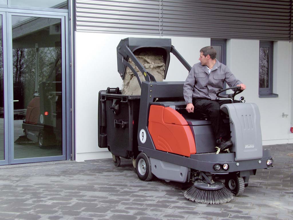 Hako Sweepmaster 1200 RH - Hako