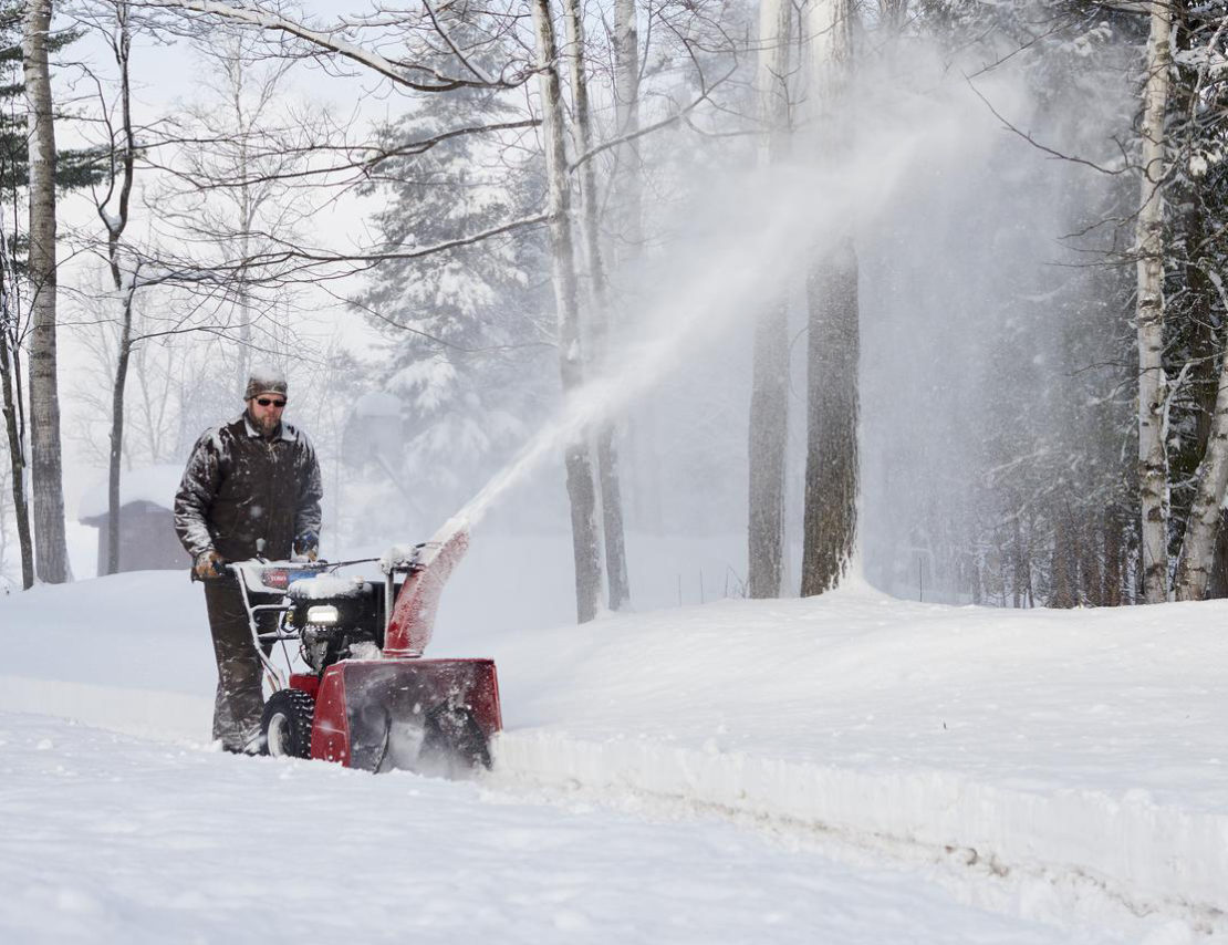 Toro Power Max HD 928 OAE- Steel Shute - Hako